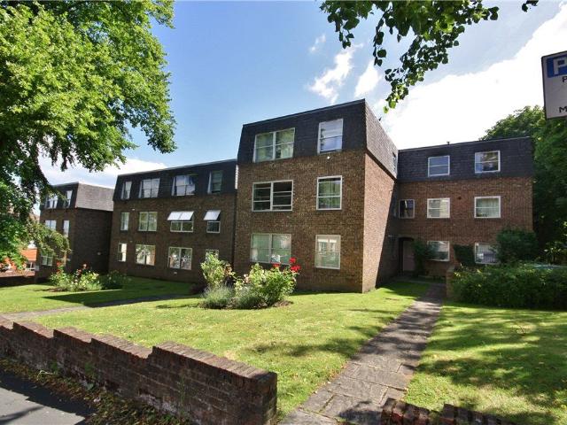 Chevremont, Jenner Road, Guildford, Surrey GU1, 1 bed flat to rent, £1,400 pcm | PrimeLocation