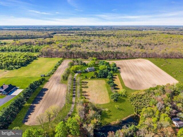 Chew Rd, Waterford Works, Home For Sale