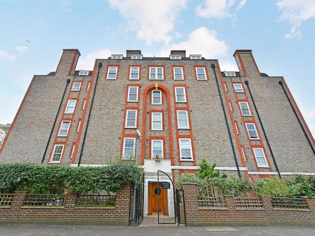 Cheylesmore House, Ebury Bridge Road, Pimlico, London, SW1W