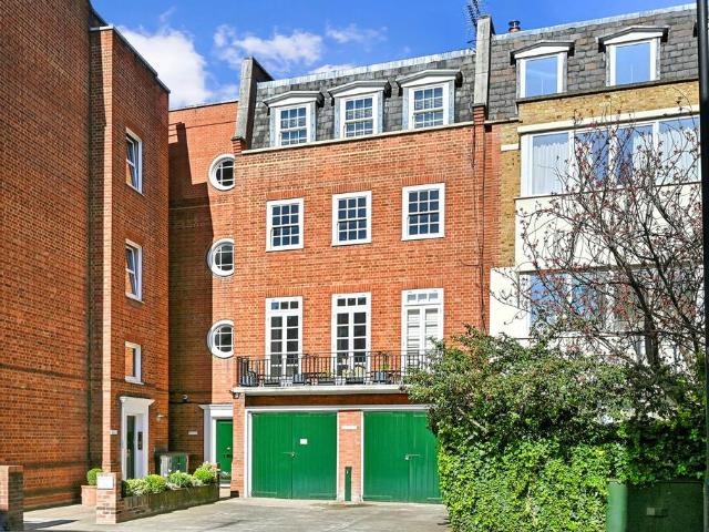 Cheyne Place, Chelsea, London 2 bed flat to rent £4,312 pcm £995 pw