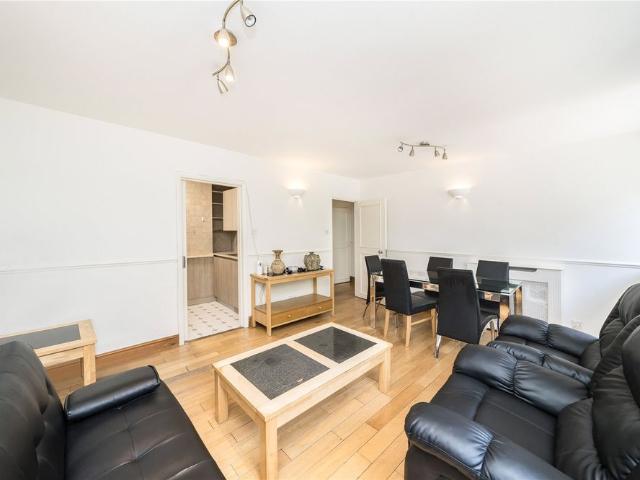 Cheyne Walk, Chelsea, SW3, London