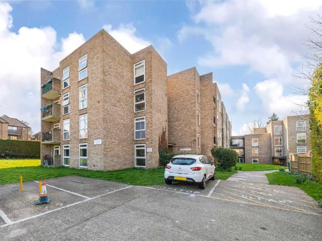 Cheam Road, Cypress Court SM1, 2 bed flat to rent, £1,650 pcm | PrimeLocation