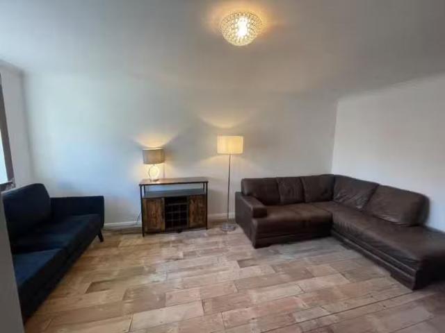 Just in! 4 bedroom detached house for rent in Eastbury Drive.