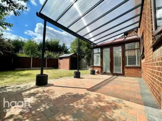 Just in! 4 bedroom detached house for rent in Vermeer Ride, Ch.