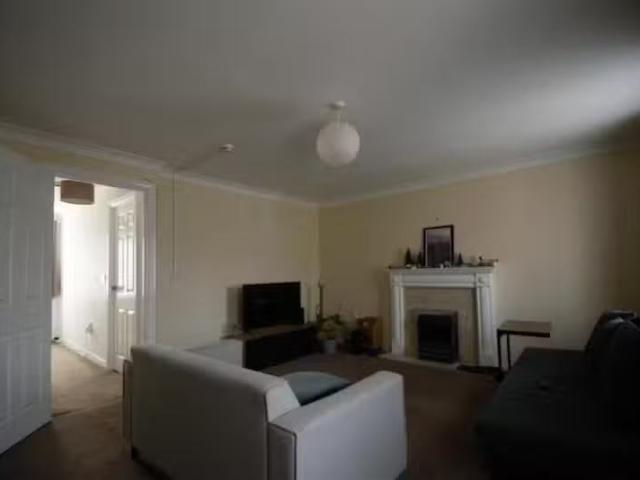 Just in! 4 bedroom house for rent in Shakespeare Avenue, Brist.
