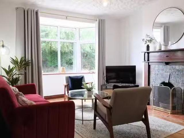 New 4 BR Milton Road