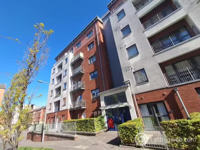 For Rent! 4 BR Property to rent in 1 Sailmaker Road, Edinburgh.