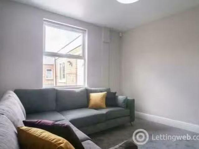 Nice 4 BR Property to rent in Collison Street, Radford, Nottin.