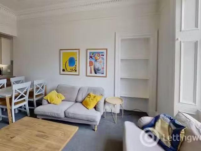 For Rent! 4 BR Property to rent in Marchmont Road, Edinburgh.
