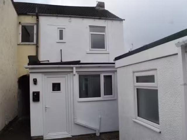 Unique 1 BA 1 bedroom apartment for rent in 11a Park Street Al.