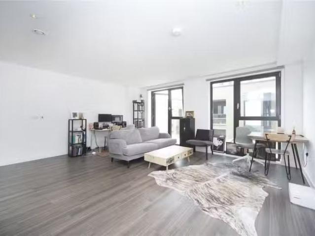 Cheap 1 BA 1 bedroom apartment for rent in Charlotte King Cour.