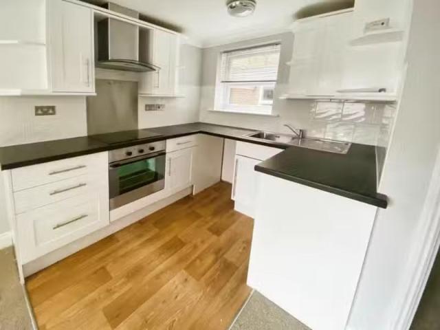 Cheap 1 BA 1 bedroom apartment for rent in Flat 6, 905 Christc.
