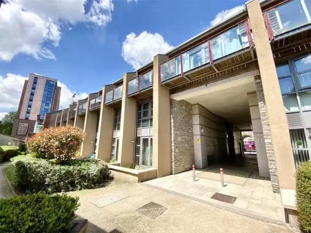Deal! 1 BA 1 bedroom apartment for rent in Old Market, The Ref.
