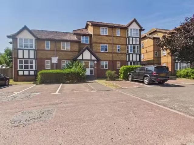 Cheap 1 BA 1 bedroom apartment for rent in St. Edmunds Road, D.