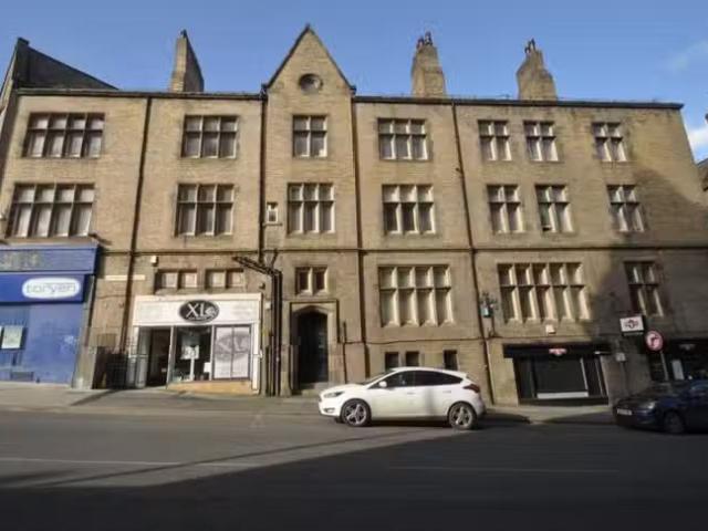 Just in! 1 BA 1 bedroom apartment for rent in Piccadilly Chamb.
