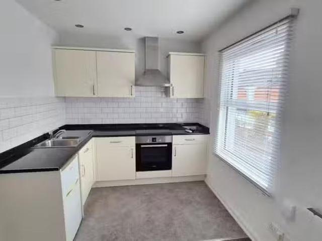 Deal! 1 BA 1 bedroom apartment for rent in Walton Road, East M.