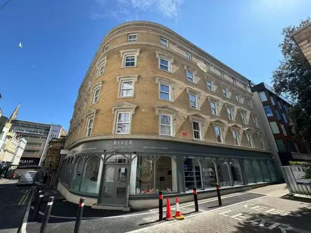 Deal! 1 BA 1 bedroom apartment for rent in The Old Sorting Off.