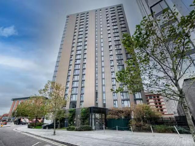 For Rent! 1 BA 1 bedroom apartment for rent in The Bank Tower.