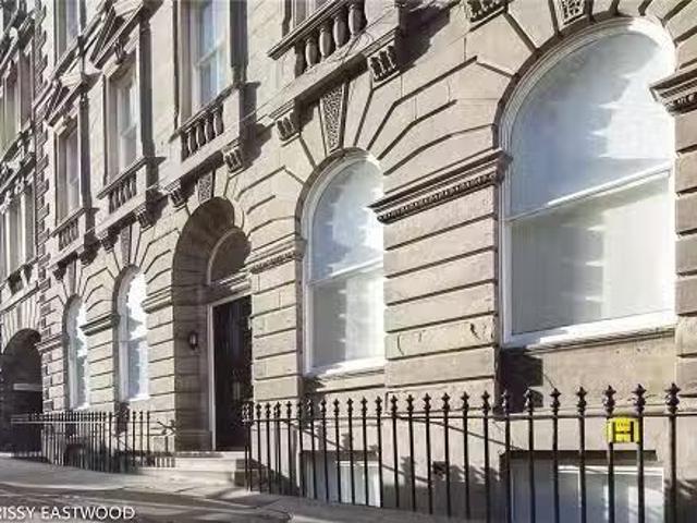 Unique 1 BA 1 bedroom apartment for rent in Tite Hall Studios.