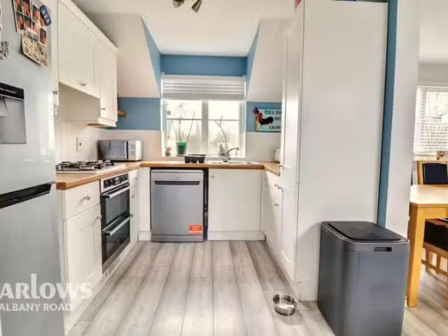 Nice 1 BA 1 bedroom detached house for rent in Eugene Close, C.