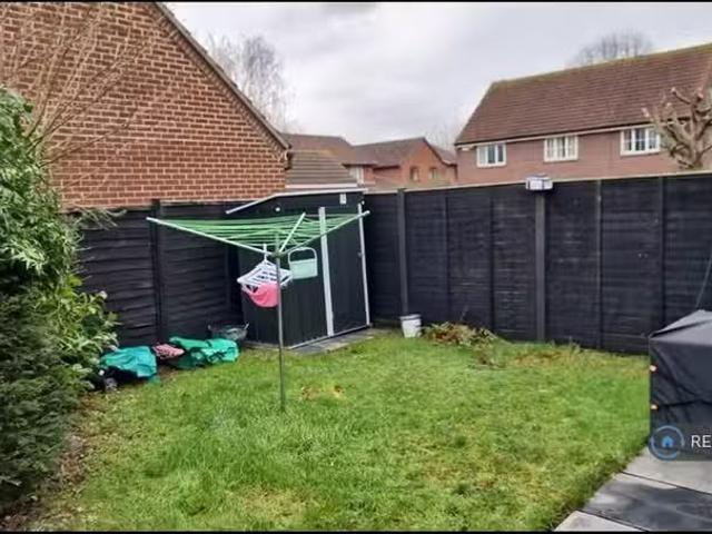 For Rent! 1 BA 1 bedroom end of terrace house for rent in Foxf.