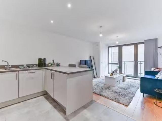 Nice 1 BA 1 bedroom flat for rent in Nihill Place, Croydon, CR0