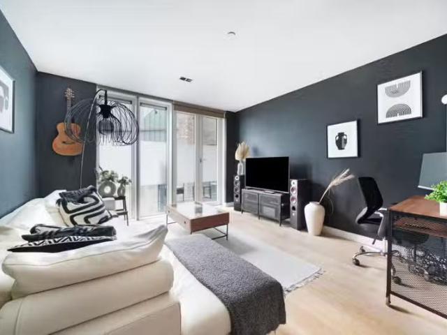 Cozy 1 BA 1 bedroom flat for rent in Avantgarde Tower, 1 Avant.