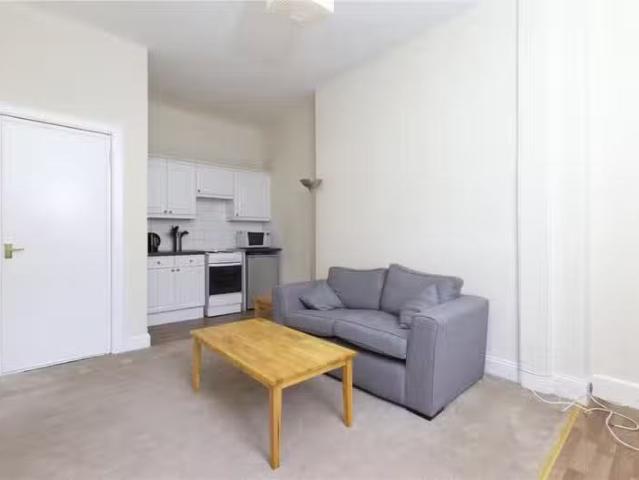 Charming 1 BA 1 bedroom flat for rent in Buchanan Street, Edin.