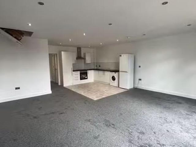 Nice 1 BA 1 bedroom flat for rent in Chapel Lane, Formby, Live.