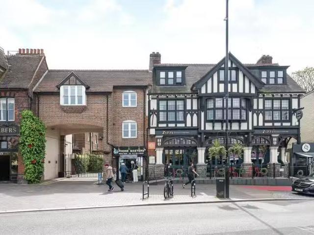 Cozy 1 BA 1 bedroom flat for rent in Coopers Mews, Beckenham.