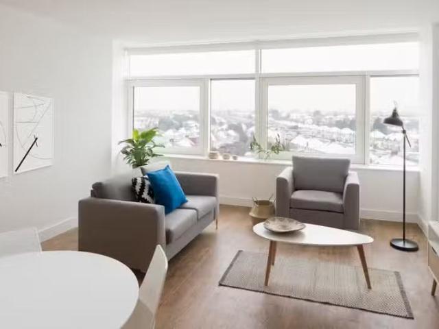 Cozy 1 BA 1 bedroom flat for rent in Ewell Road, Surbiton, Kin.