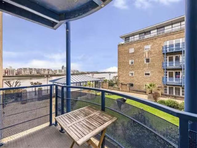 Rental! 1 BA 1 bedroom flat for rent in Jardine Road, Limehous.
