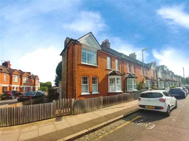 New 1 BA 1 bedroom Flat to rent, Morgan Road, Bromley, BR1 £1.