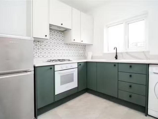 Cheap 1 BA 1 bedroom Flat to rent, Wisborough Road, Southsea.