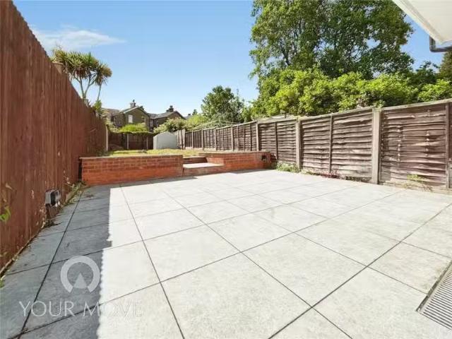 Cheap 1 BA 1 bedroom property for rent in Priory Road, Dartfor.