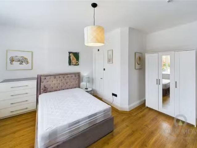 Deal! 1 BA 1 bedroom Room to rent, St. Giles Street, Northampt.