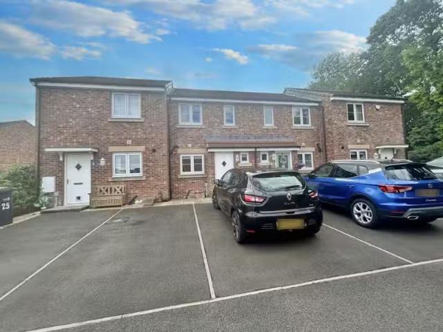 Cozy 1 BA 2 bedroom terraced house for rent in Wooler Drive, T.