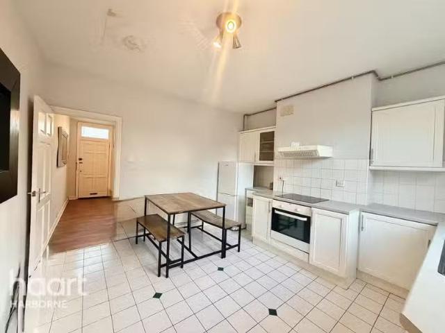 New 1 BA 2 bedroom terraced house for rent in Northfield Road.