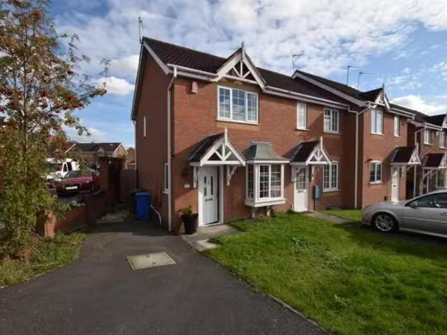 Deal! 1 BA 2 bedroom town house for rent in Rossington Drive.