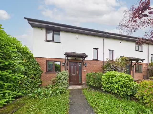 Cozy 1 BA 2 bedroom end of terrace house for rent in Pipers Co.