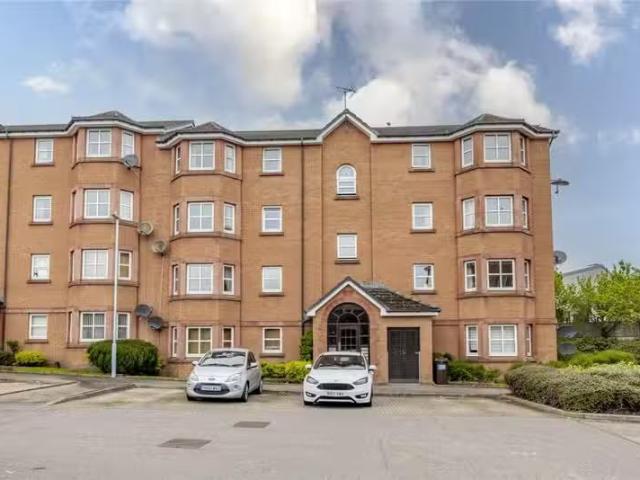 Cheap 1 BA 2 bedroom flat for rent in Ashgrove Avenue, Aberdee.