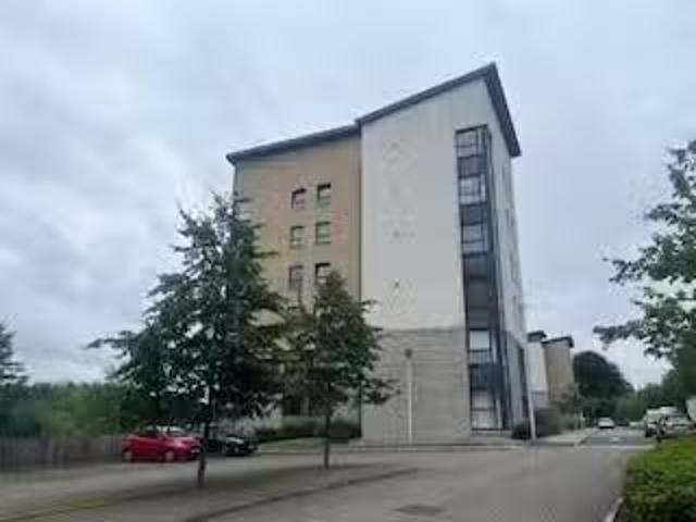 Cheap 1 BA 2 bedroom flat for rent in Papermill Gardens, Aberd.