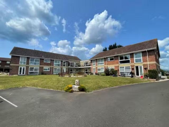 New 1 BA 2 bedroom flat for rent in Wilton Drive, Weymouth, DT4