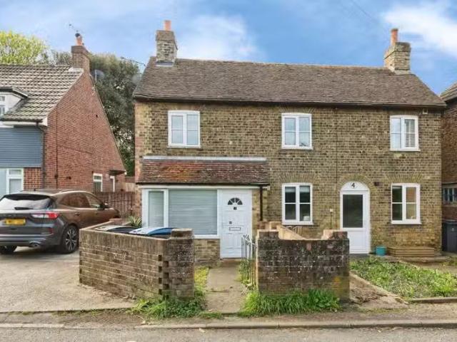 Cheap 1 BA 2 bedroom house for rent in The Street, Woodnesboro.