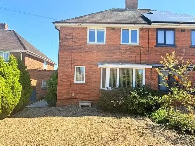 Cozy 1 BA 2 bedroom house for rent in Lingard Road, Sutton Col.