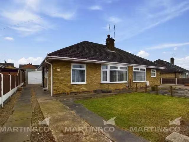 Unique 1 BA 2 bedroom semi detached bungalow for rent in Croft.