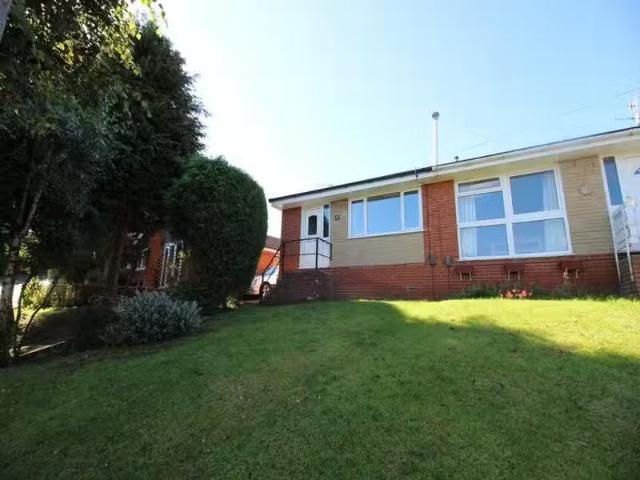 Nice 1 BA 2 bedroom Semi Detached Bungalow to rent, Penshaw Cl.