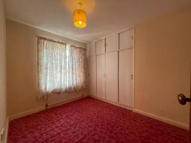 Nice 1 BA 2 bedroom semi detached house for rent in IVESON TER.