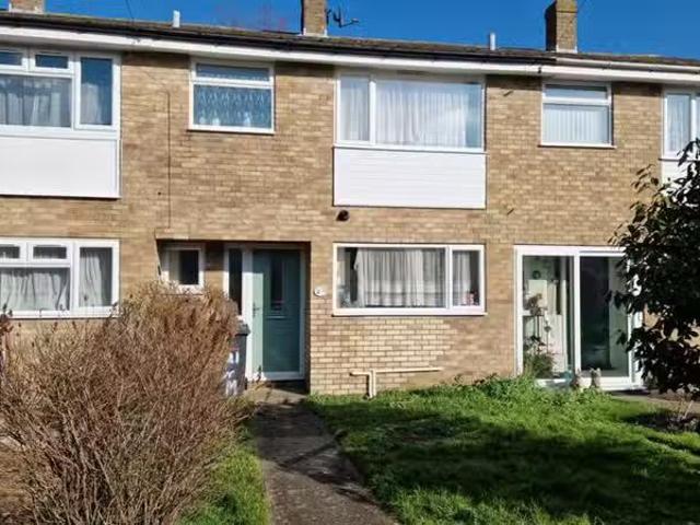 Cheap 1 BA 3 bedroom terraced house for rent in St Michaels Pl.