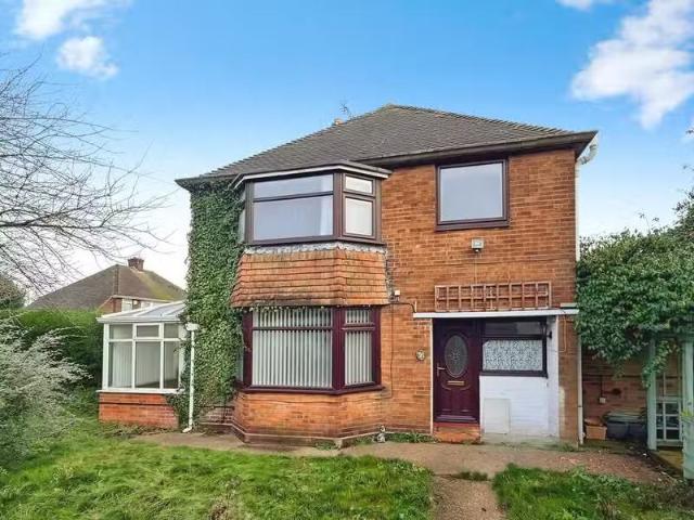 Unique 1 BA 3 bedroom detached house for rent in Middlefield L.